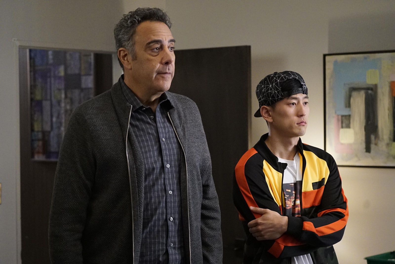 Single Parents : Single Parents : Foto Jake Choi, Brad Garrett - Foto ...