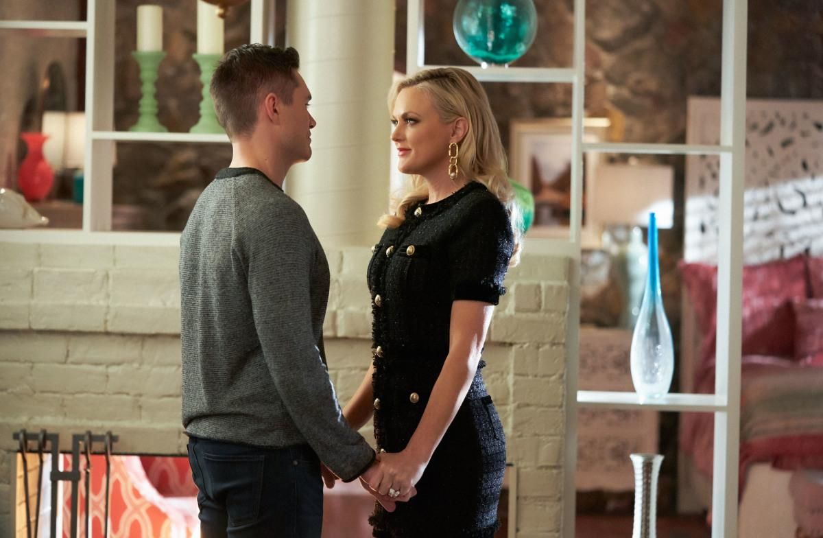 Foto de Sam Underwood - Dinastía (2017) : Foto Elaine Hendrix, Sam ...