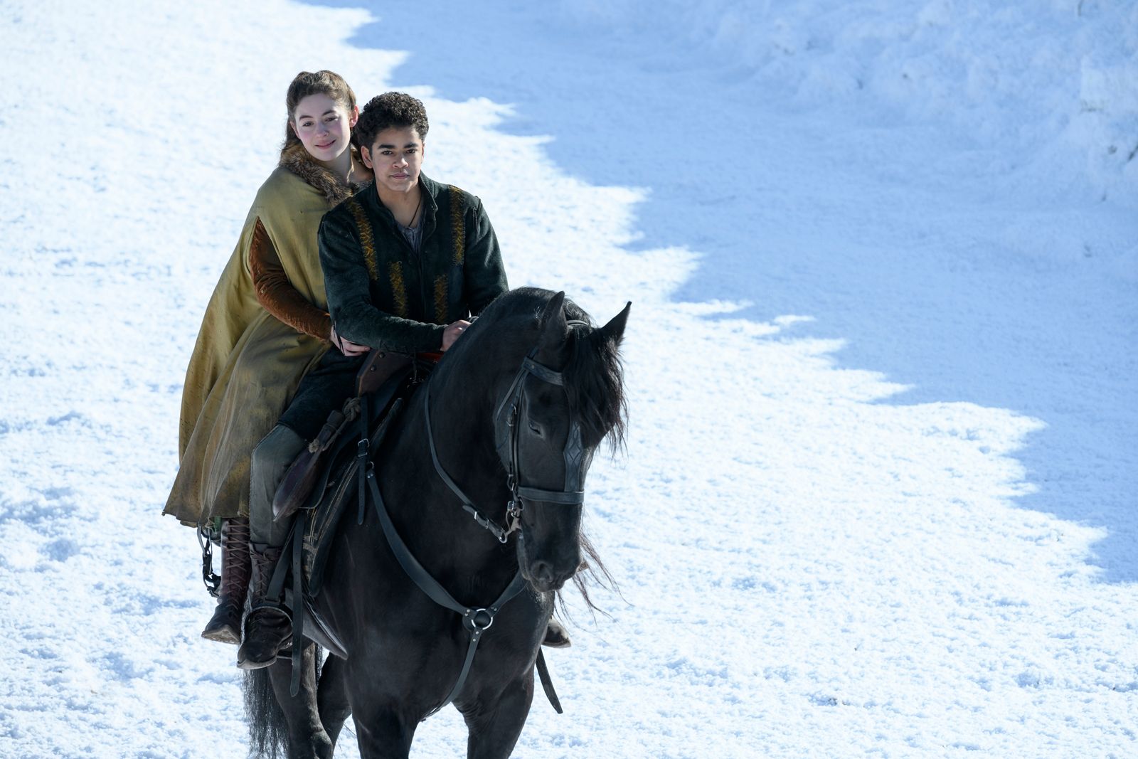 Foto de Ruby Ashbourne-Serkis - Foto Amir Wilson, Ruby Ashbourne-Serkis ...