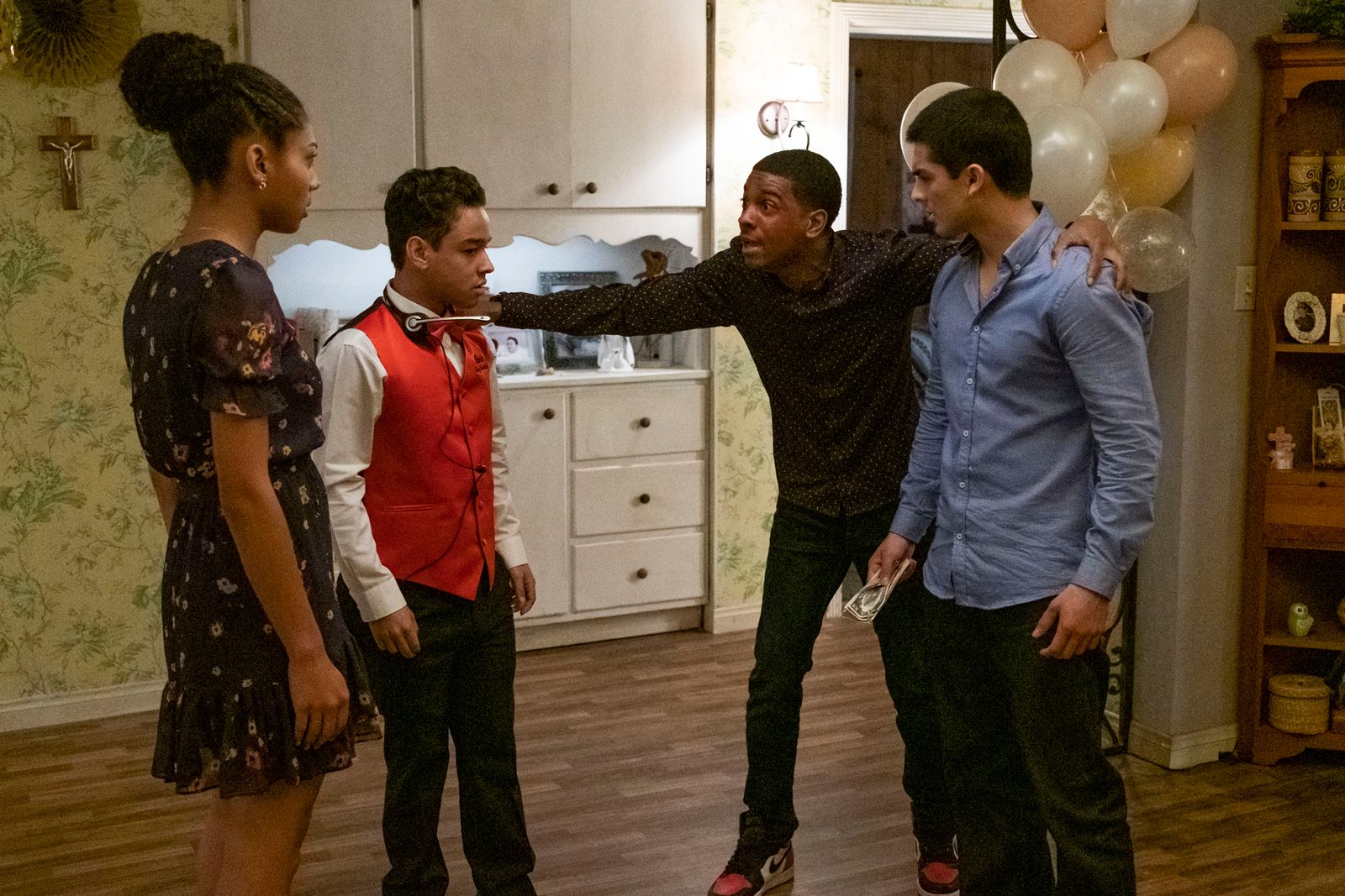 On My Block : On My Block : Foto Brett Gray, Sierra Capri, Diego Tinoco ...