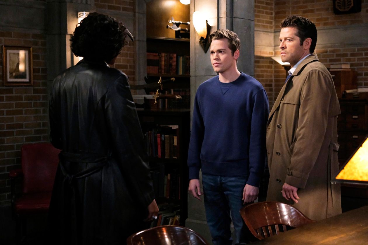 Foto de Alexander Calvert - Sobrenatural : Foto Misha Collins ...