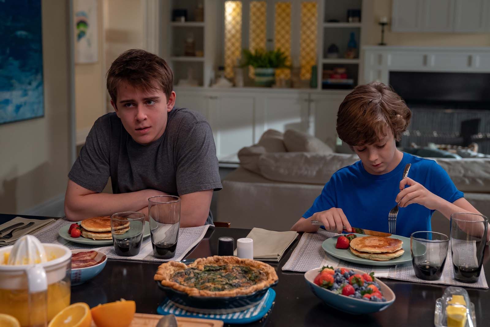 Foto de Luke Roessler - Dead to Me : Foto Luke Roessler - Foto 1 de 4 - SensaCine.com