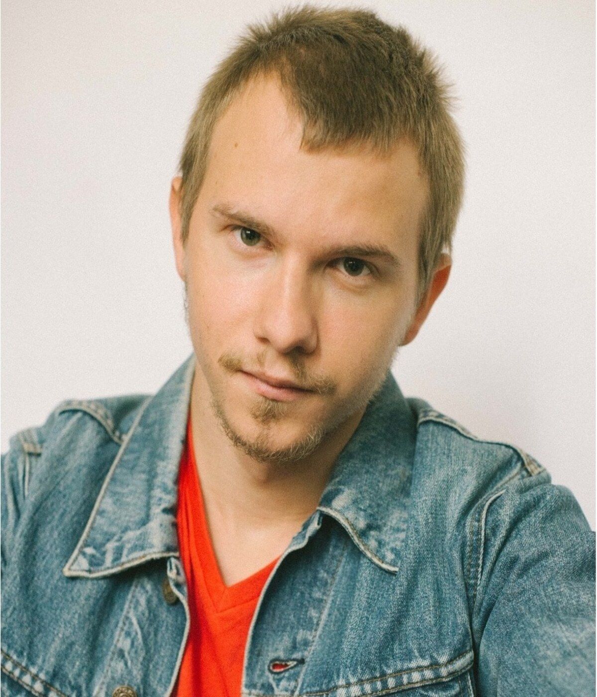 Dimitri Doré - SensaCine.com