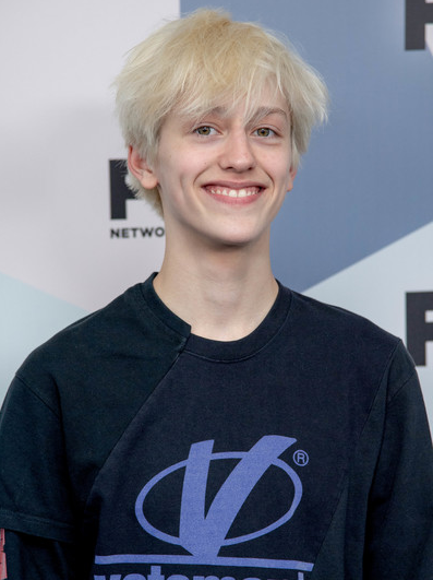 Percy Hynes White : sus películas y series en streaming - SensaCine.com