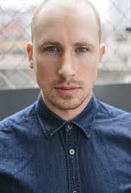 Andrew McKenzie - SensaCine.com