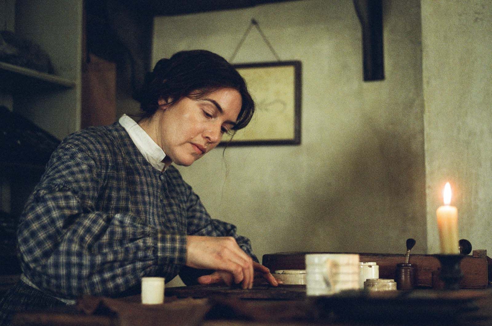 Foto de la película Ammonite - Foto 1 por un total de 17 - SensaCine.com