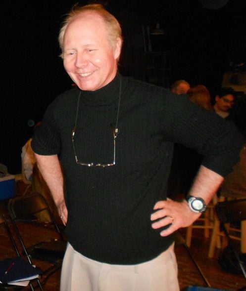 Harry Cason - SensaCine.com