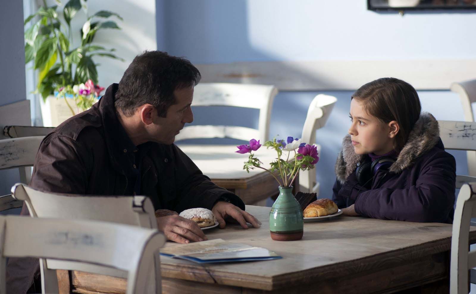 Foto de Millie Innes - Foto Jason Isaacs, Millie Innes - SensaCine.com