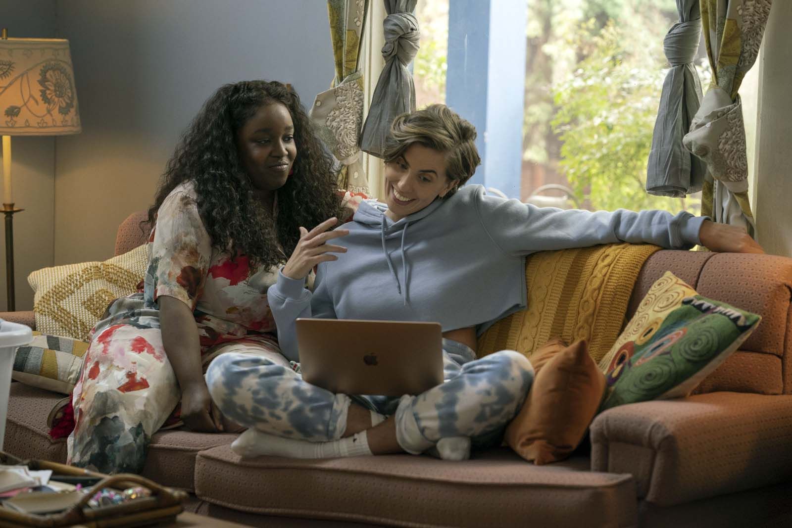 Foto de Lolly Adefope - Foto E.R. Fightmaster, Lolly Adefope - Foto 1 ...