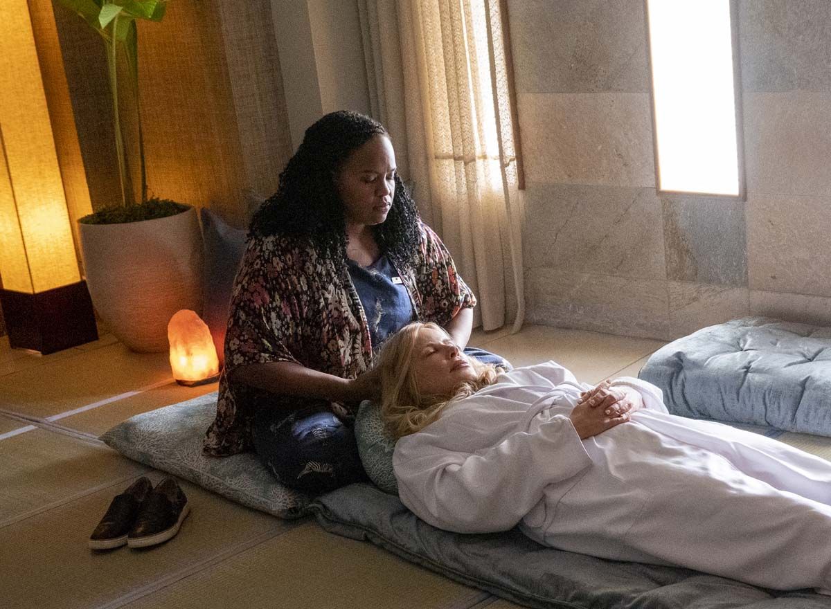 Foto de Natasha Rothwell - Foto Jennifer Coolidge, Natasha Rothwell ...