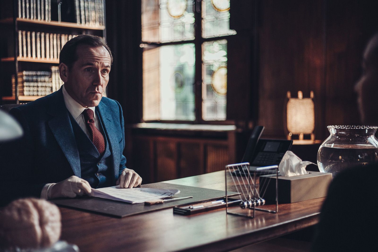 Profesor T (2021) : Foto Ben Miller - Foto 18 sobre 31 - SensaCine.com