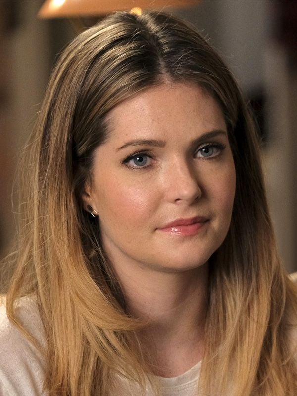 Meghann Fahy - SensaCine.com