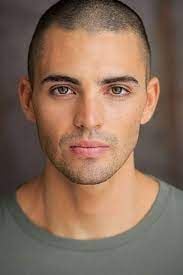 Benjamin Levy - SensaCine.com