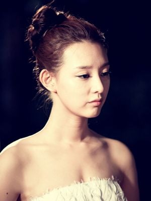 Ji-won Kim - SensaCine.com