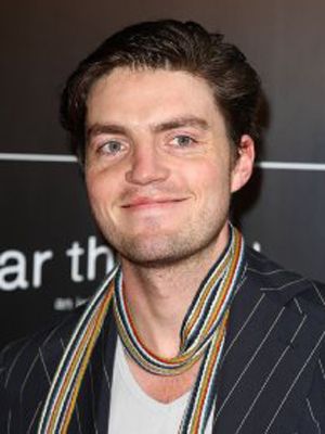 Tom Burke - SensaCine.com