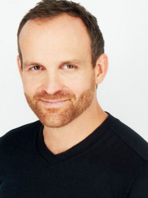 Trevor Hayes - SensaCine.com