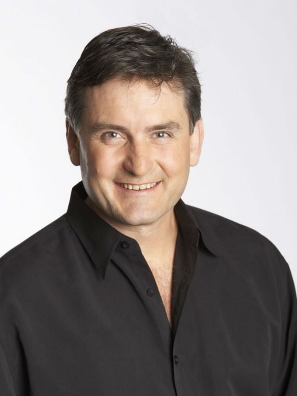 Richard Glover - SensaCine.com