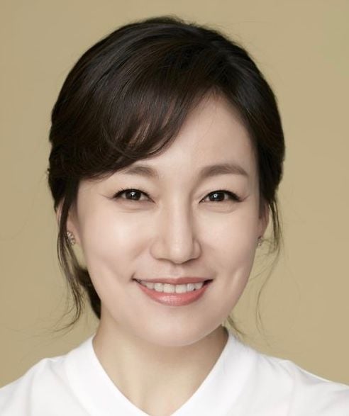 Kyung Jin - SensaCine.com