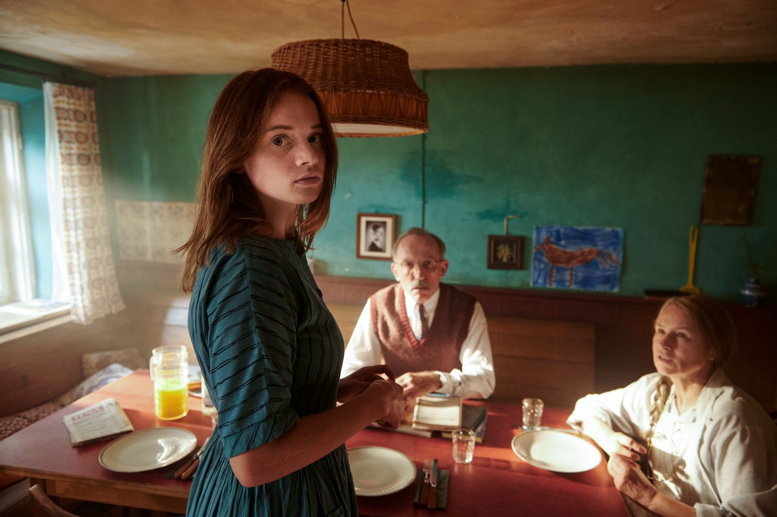 Foto de Luna Wedler - Foto Corinna Harfouch, Karl Markovics, Luna ...