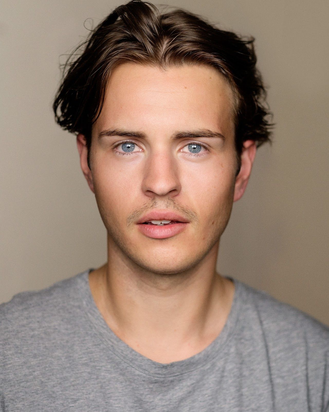 Connor Finch - SensaCine.com