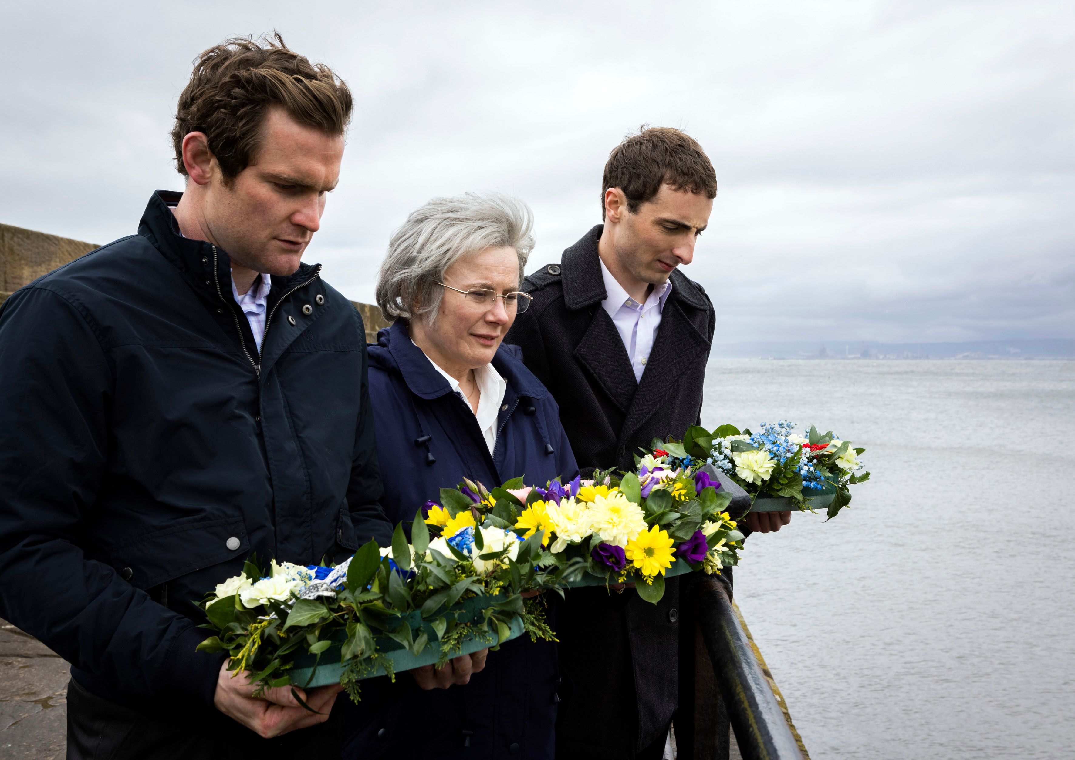Foto de Mark Stanley - Foto Monica Dolan, Dominic Applewhite, Mark ...