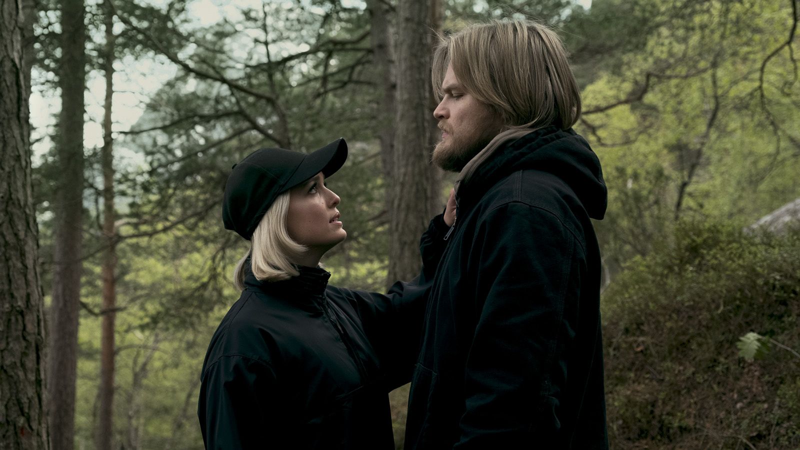 Ragnarök : Foto Theresa Frostad Eggesbø, David Stakston - Foto 2 sobre ...