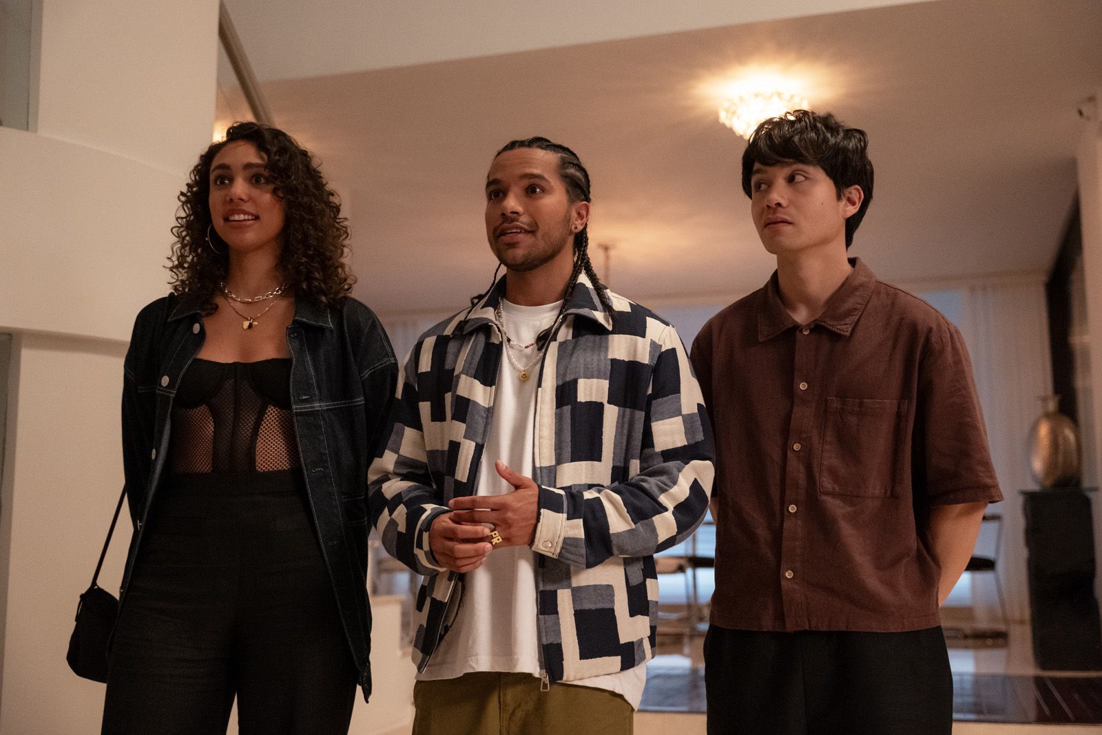 Foto de Tyler Dean Flores - Neon : Foto Tyler Dean Flores, Emma ...