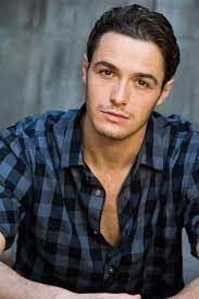 Aaron Dean Eisenberg - SensaCine.com