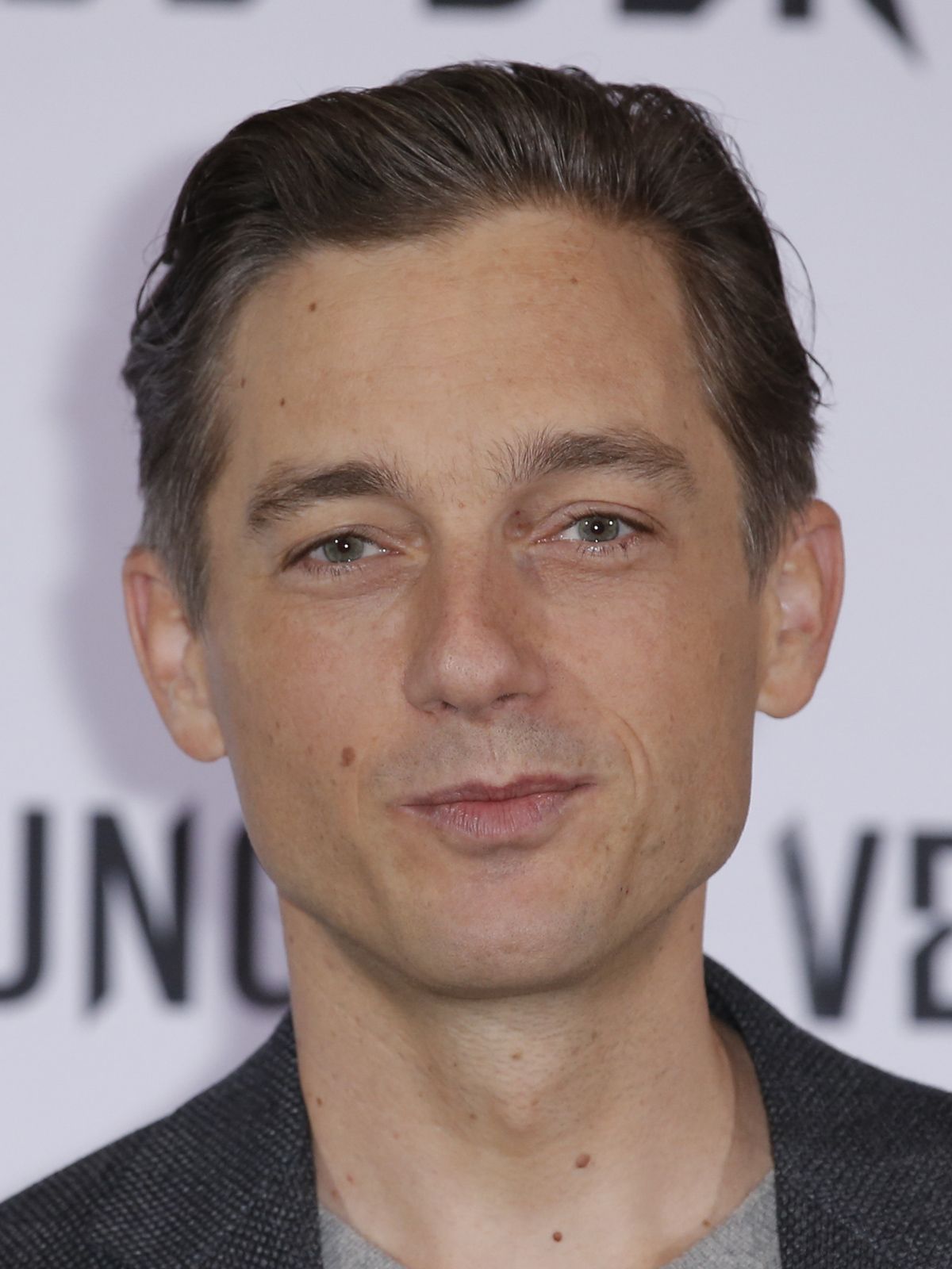 Volker Bruch - SensaCine.com