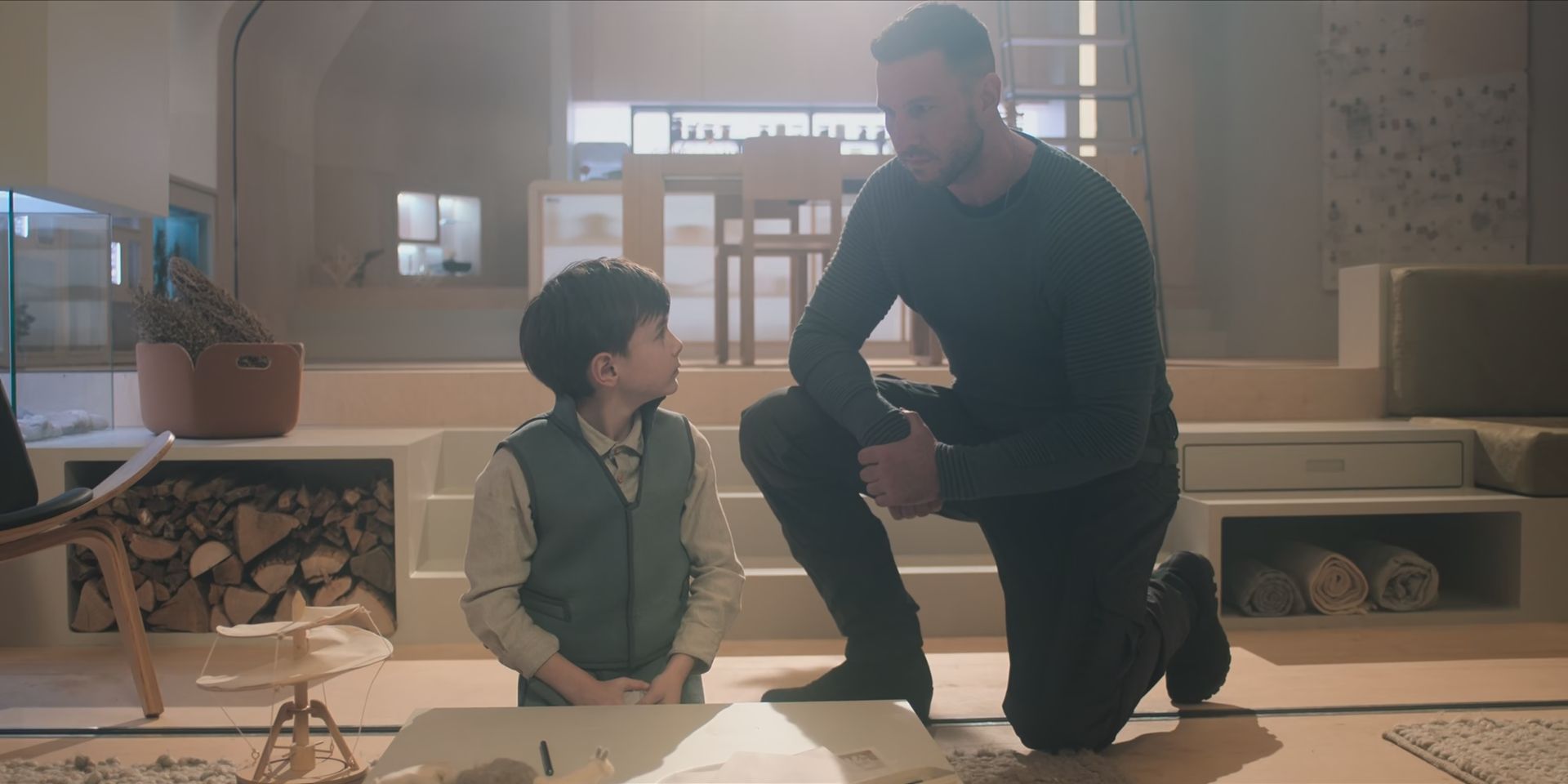 Halo : Foto Casper Knopf, Pablo Schreiber - Foto 4 sobre 29 - SensaCine.com