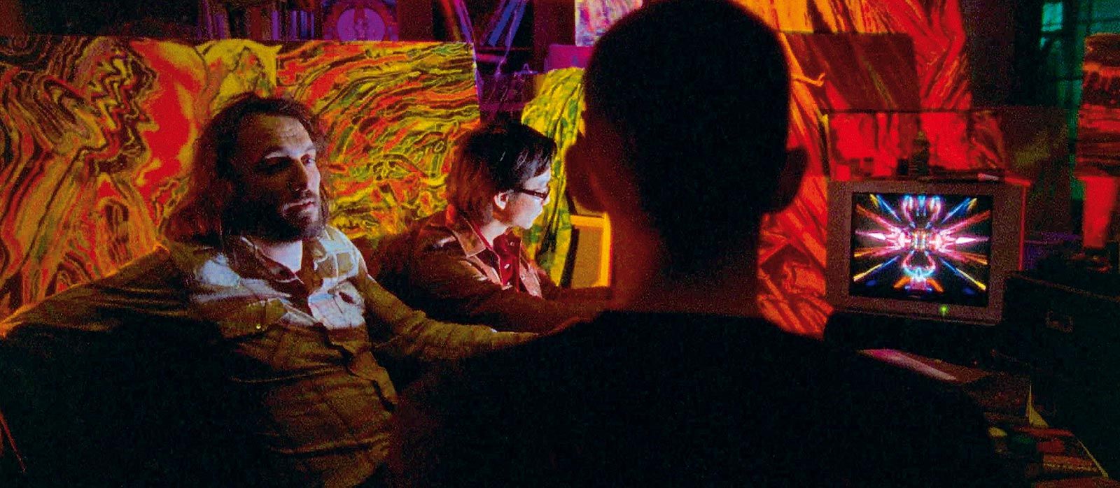 Trippy movie, with the gritty underworld feeling similar to that of ...