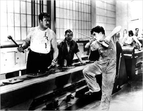 Foto de Charles Chaplin en la película Tiempos modernos - Foto 66 sobre ...