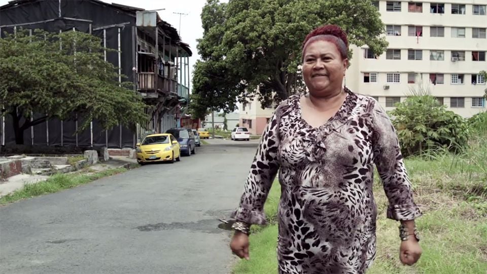 Tráiler de la película Invasión - Invasión Tráiler - SensaCine.com