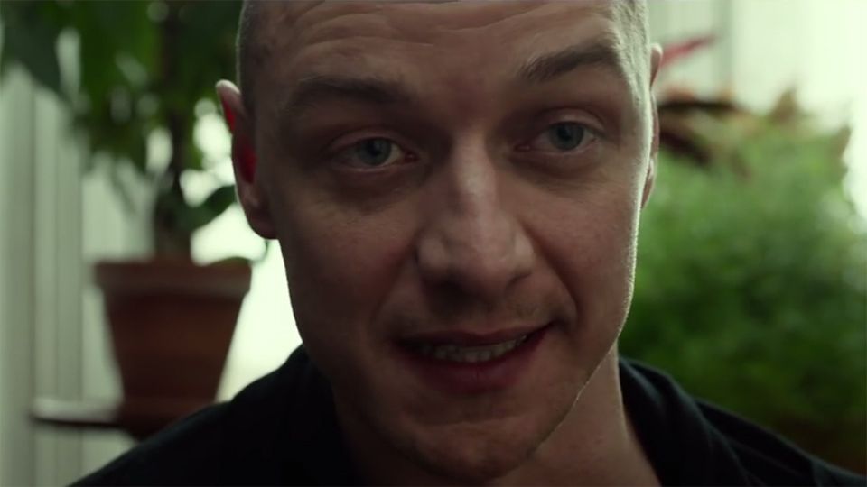 Extracto vídeo de la película Múltiple - Múltiple Clip VO - SensaCine.com