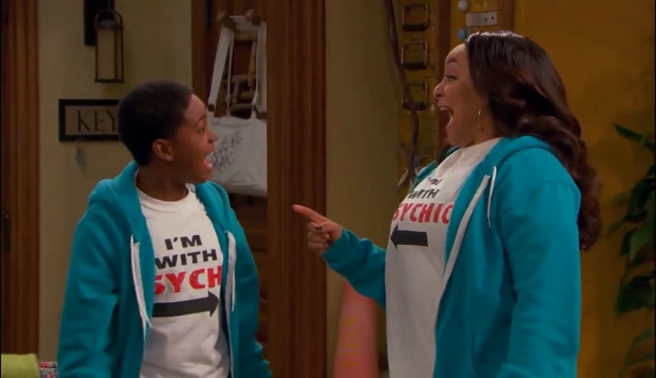 Vuelve Raven - season 2 Tráiler VO - Vídeo Vuelve Raven - SensaCine.com