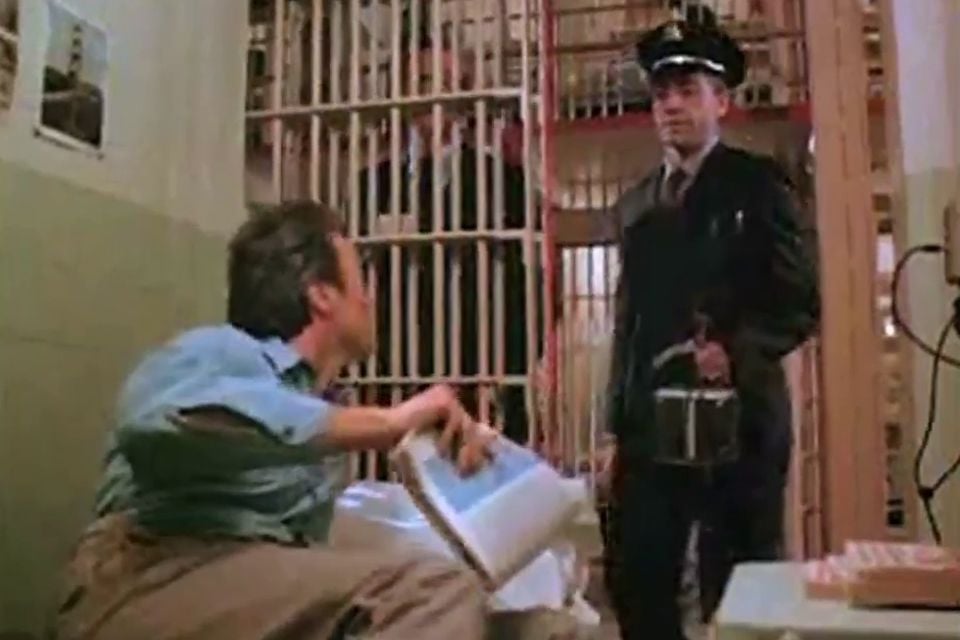 Tráiler de la película Fuga de Alcatraz - Fuga de Alcatraz Tráiler VO ...