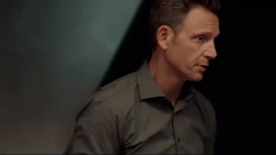 Tráiler de la película El piloto - Plane Tráiler VO - SensaCine.com