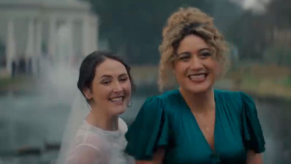 Starstruck - temporada 3 Tráiler VO - Vídeo Starstruck - SensaCine.com