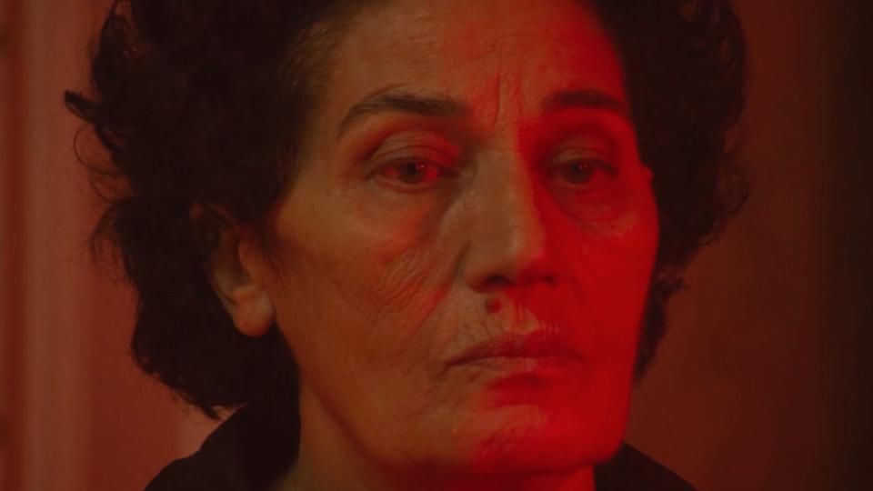 Tráiler de la película Crossing - Crossing Tráiler VO - SensaCine.com